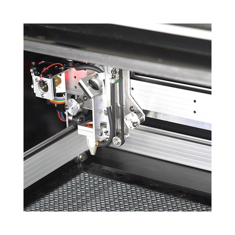 Muse Titan, Full Spectrum Laser, Machine de découpe, gravure et ...