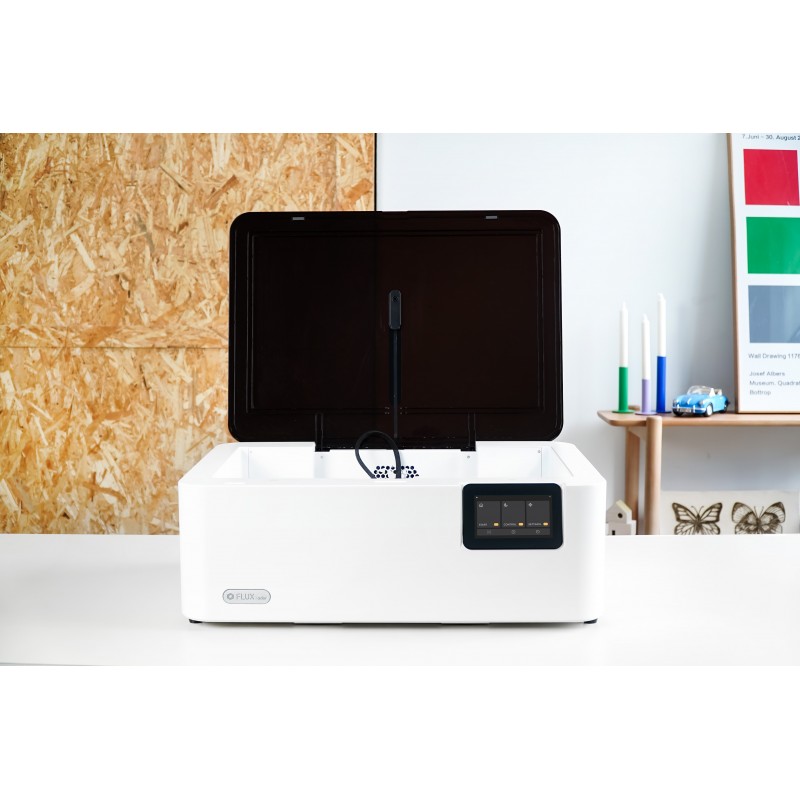 FLUX ADOR, La première machine de découpe laser à impression couleur au ...